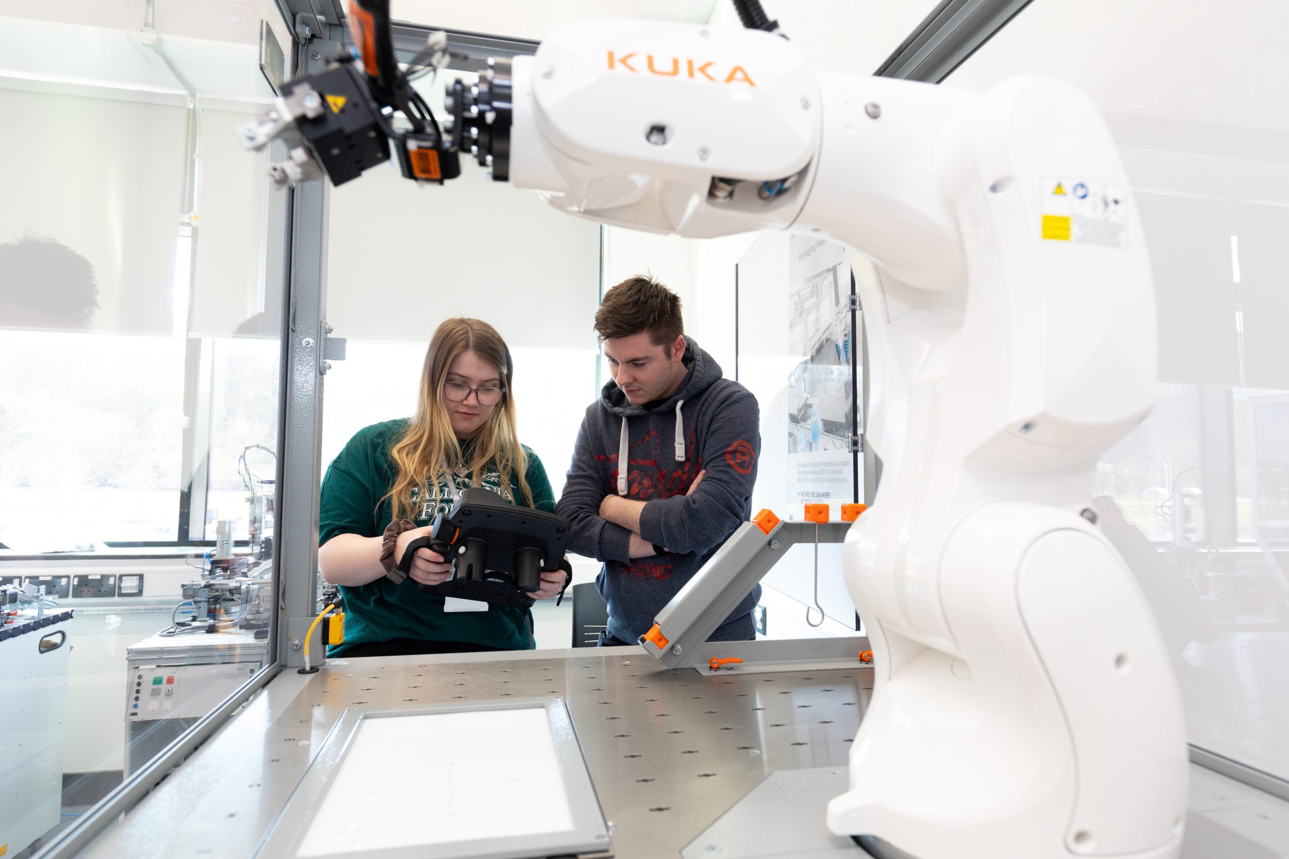 Black Country Innovation Service – Advanced Manufacturing and Engineering Hub - Dudley College ...